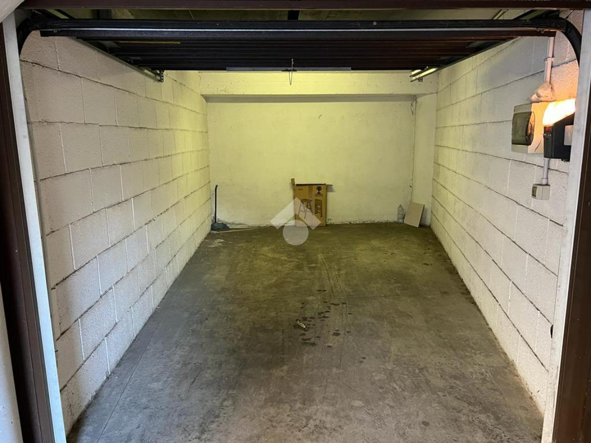 Box in affitto a Roma