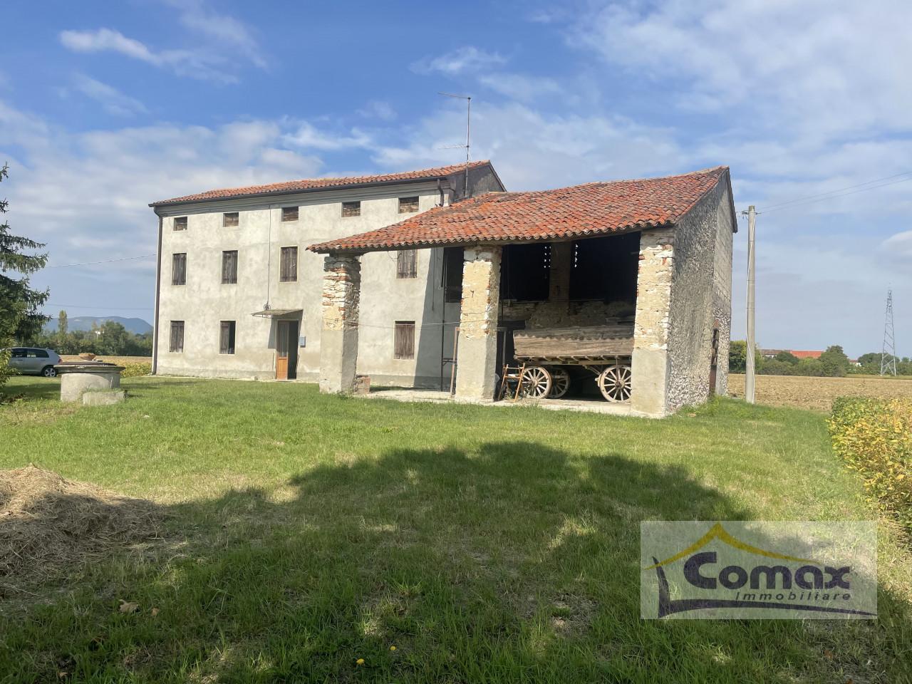 Casa colonica in vendita a Rovolon