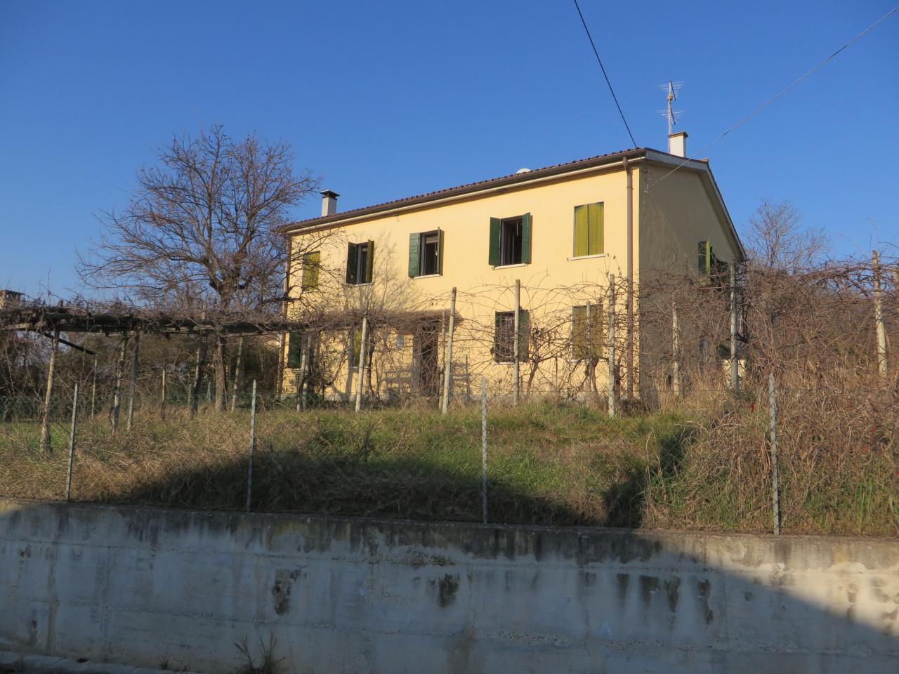 Casa indipendente in vendita a Baone
