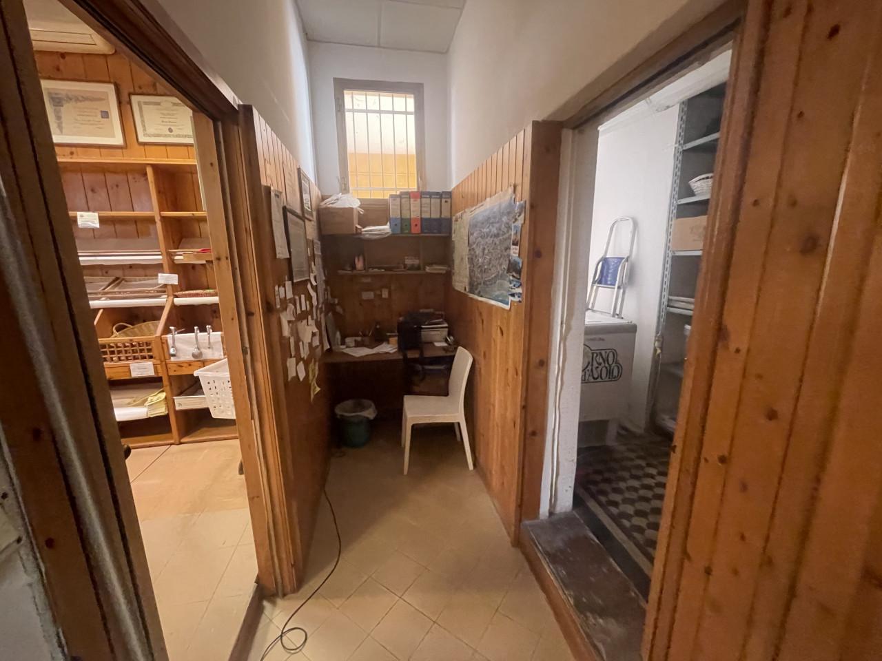 Negozio in vendita a Padova