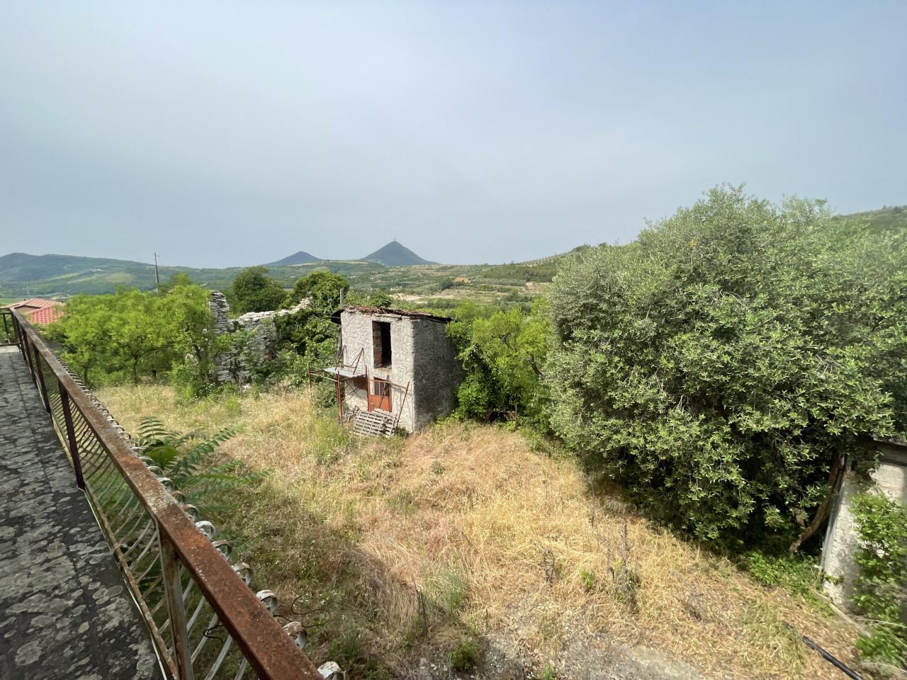 Rustico in vendita a Arqua' Petrarca