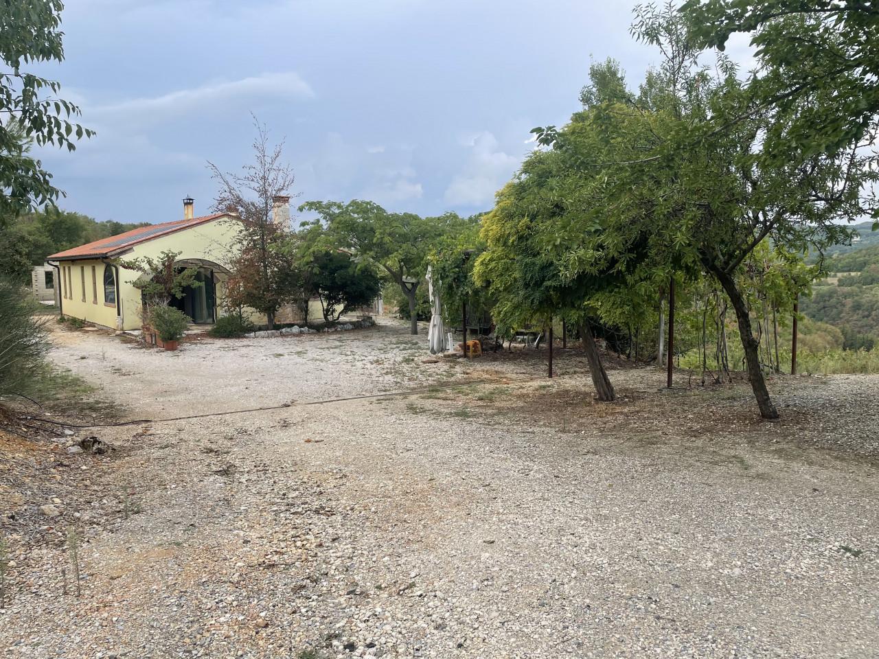 Rustico in vendita a Villaga