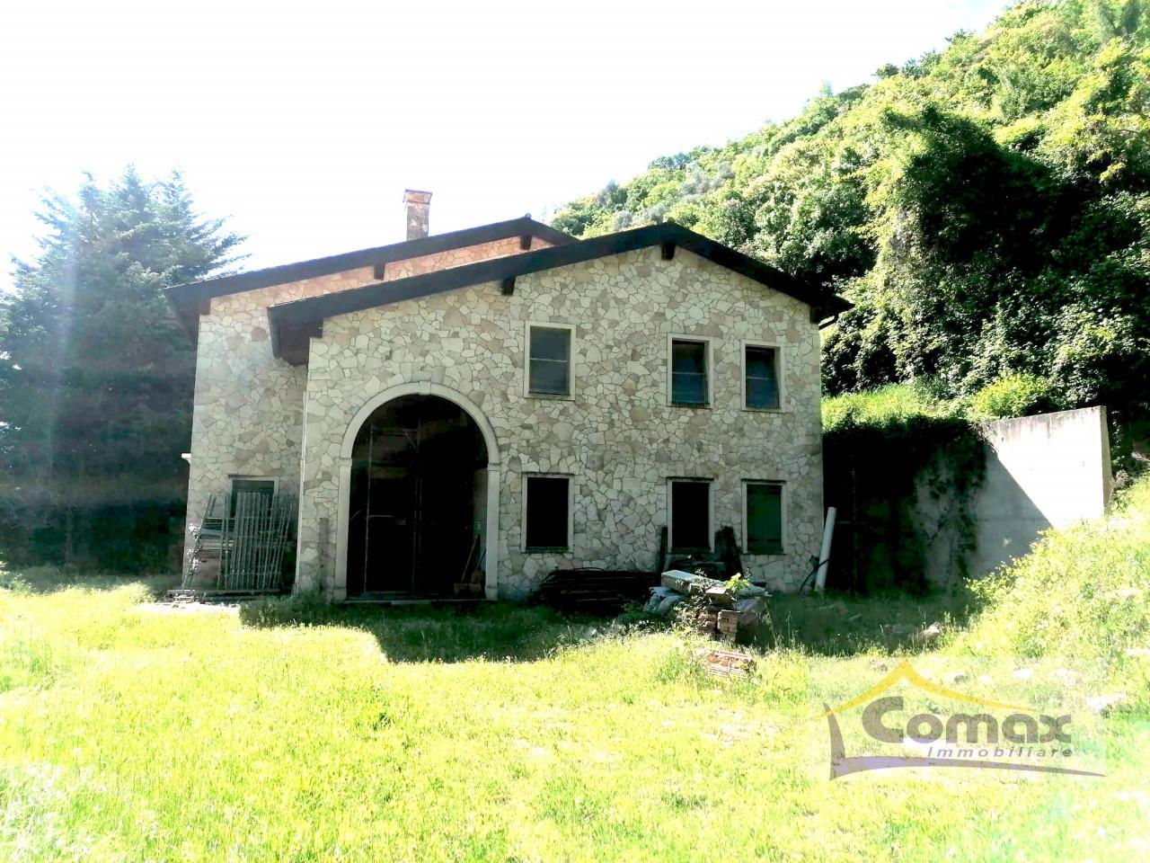 Rustico in vendita a Zovencedo