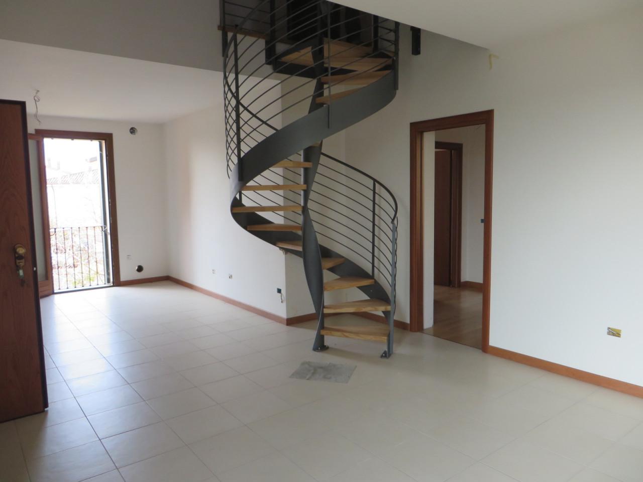 Appartamento in vendita a Lozzo Atestino