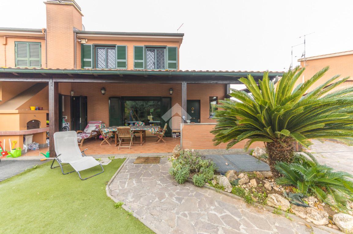 Villa a schiera in vendita a Roma