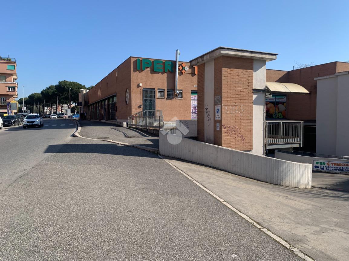 Box in vendita a Roma