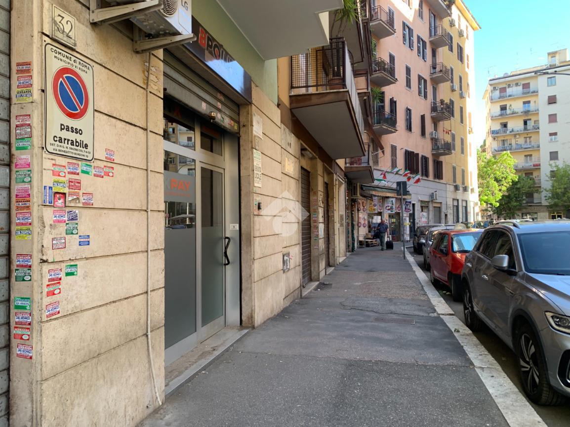 Negozio in vendita a Roma