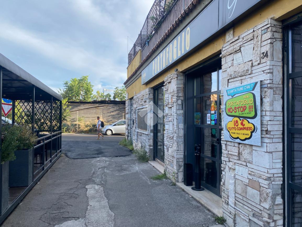 Negozio in affitto a Roma