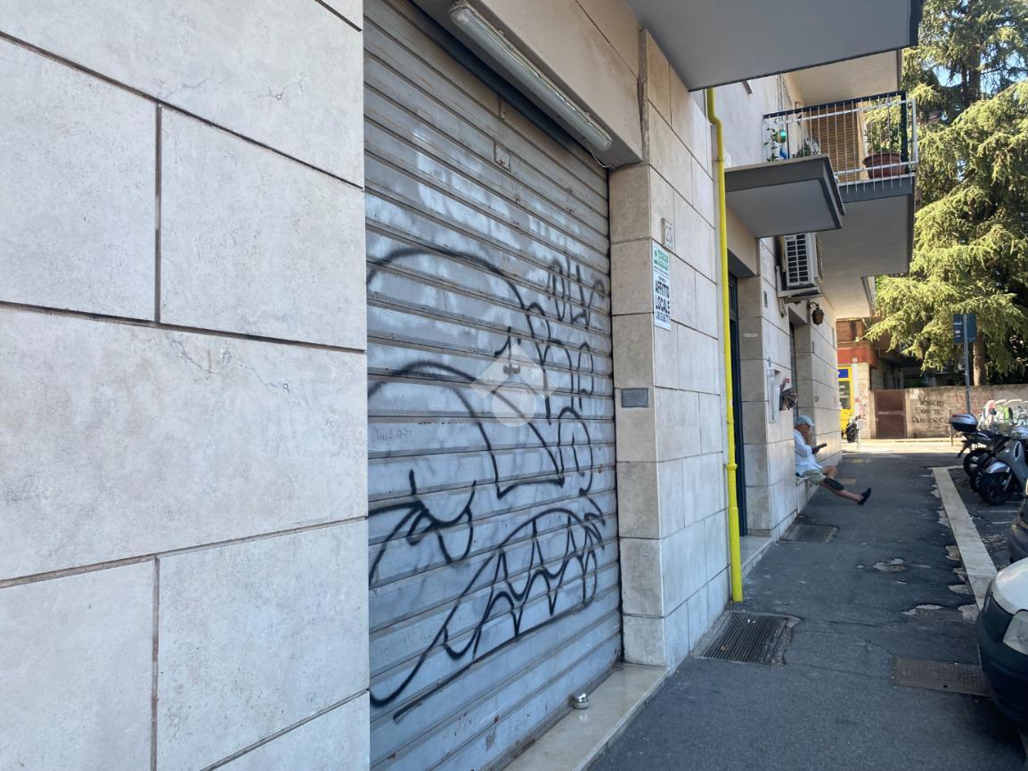 Negozio in affitto a Roma