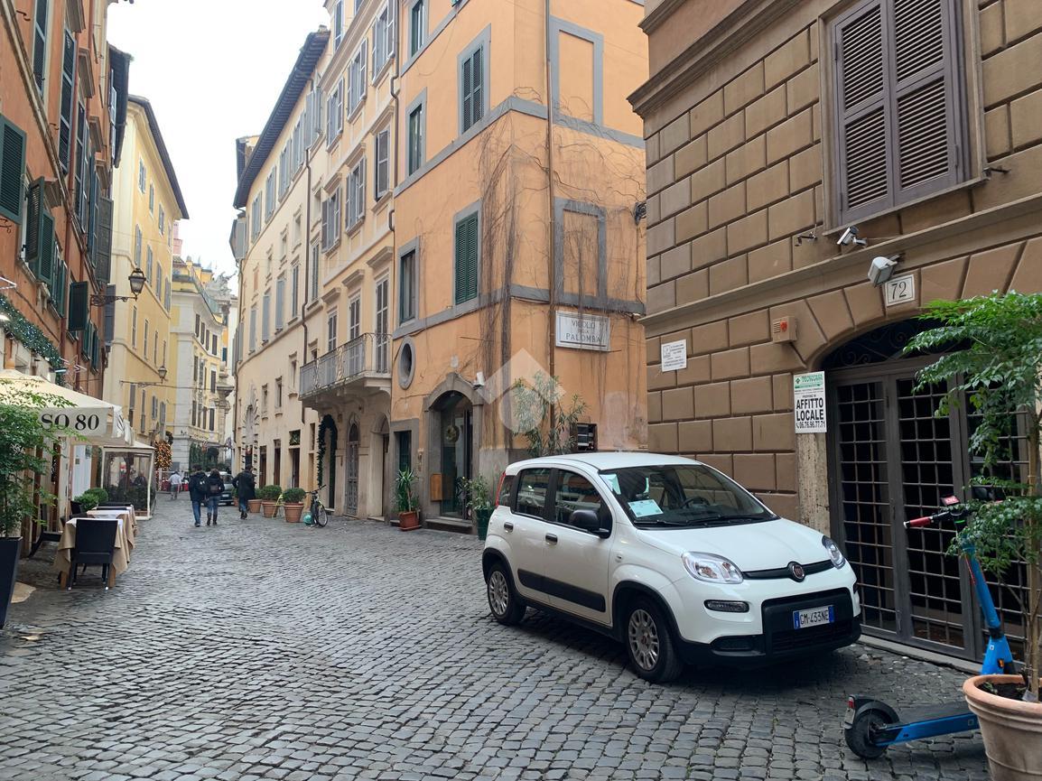 Negozio in affitto a Roma