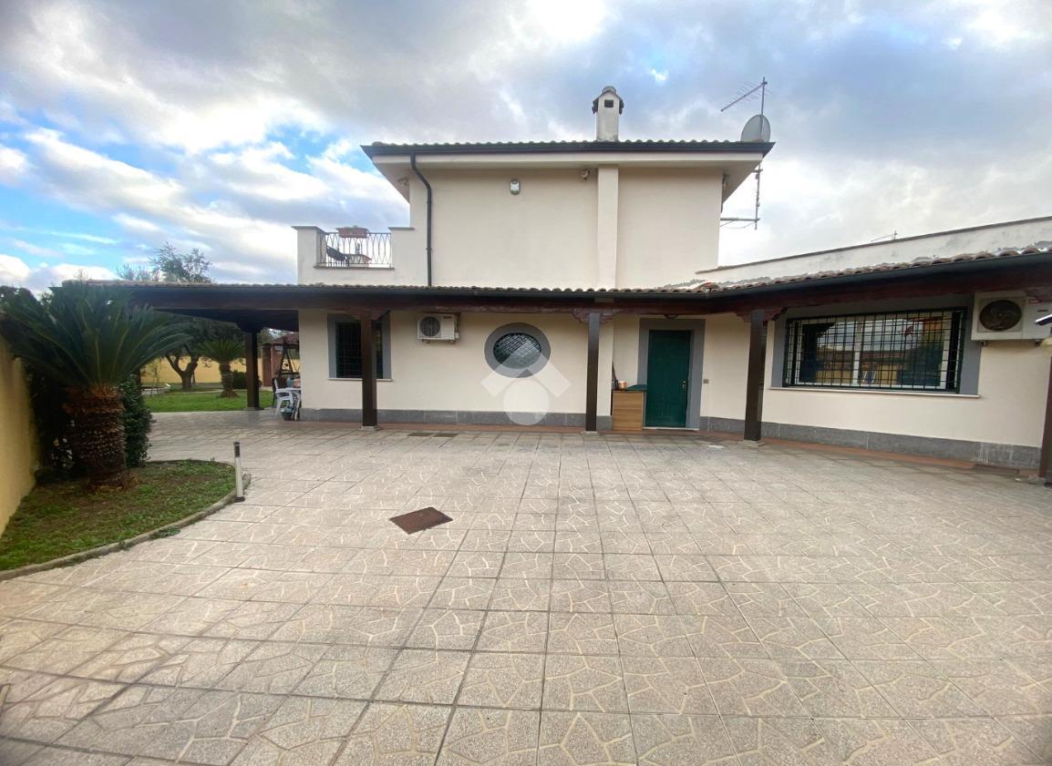 Villa in vendita a Roma