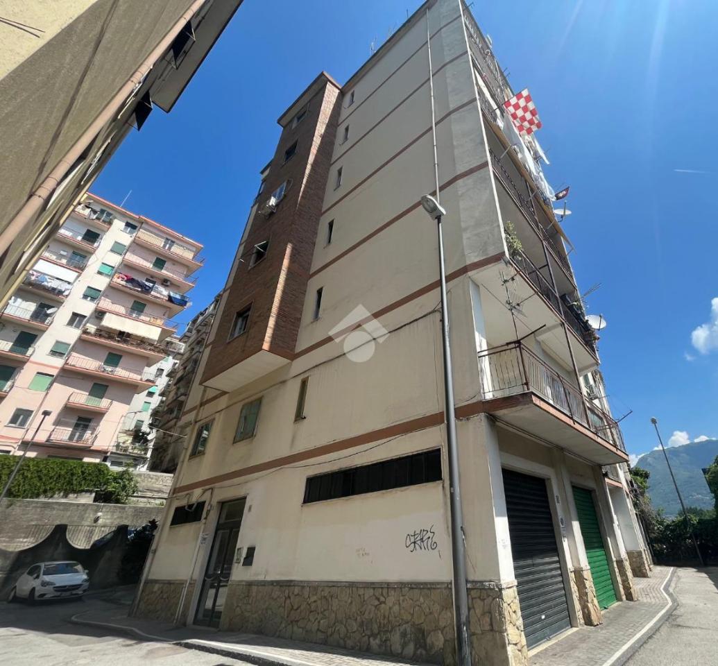 Appartamento in vendita a Salerno