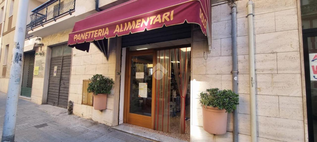 Negozio in vendita a Sassari