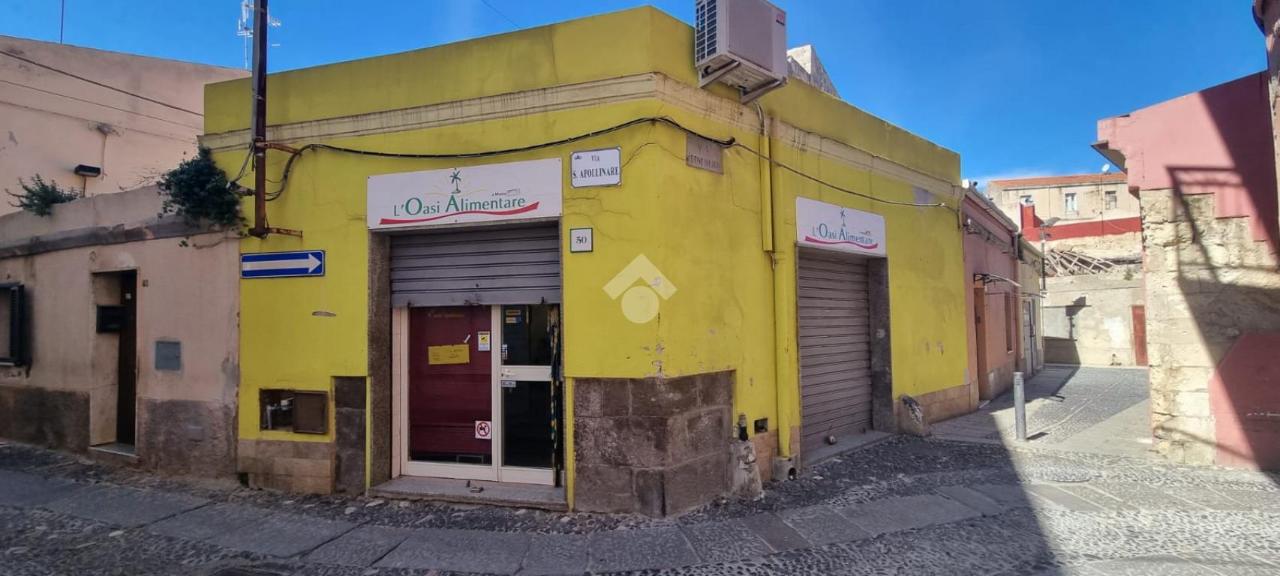 Negozio in vendita a Sassari