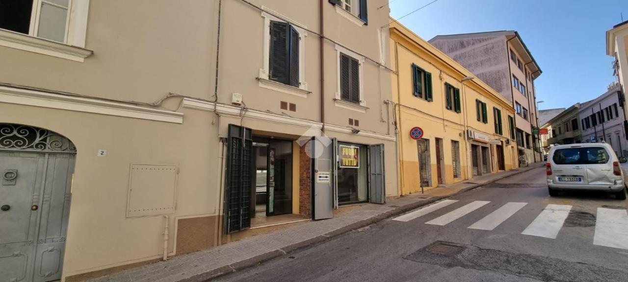 Negozio in affitto a Sassari