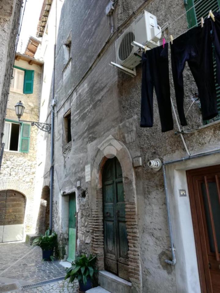 Appartamento in vendita a Olevano Romano