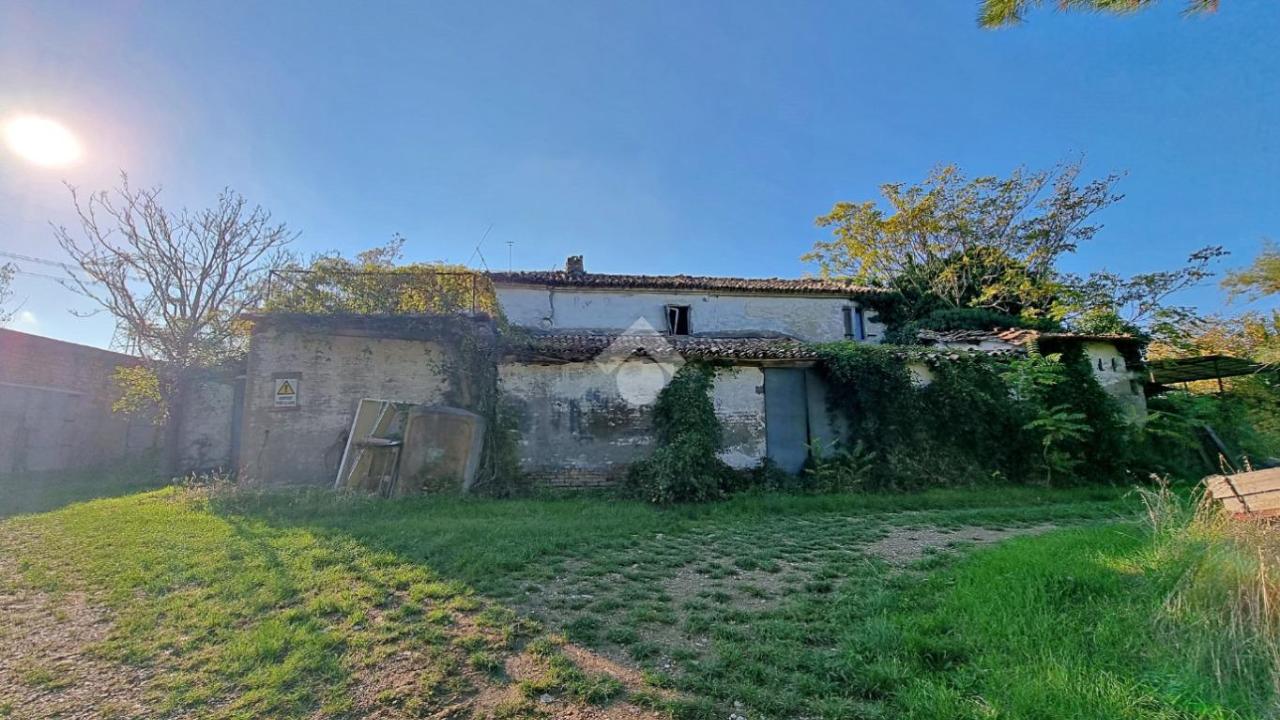 Casa indipendente in vendita a Montefiore Conca