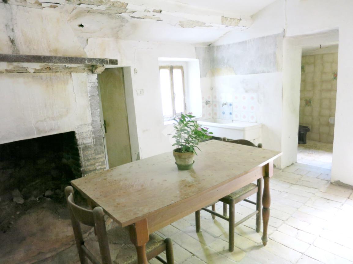 Rustico in vendita a Montefiore Conca