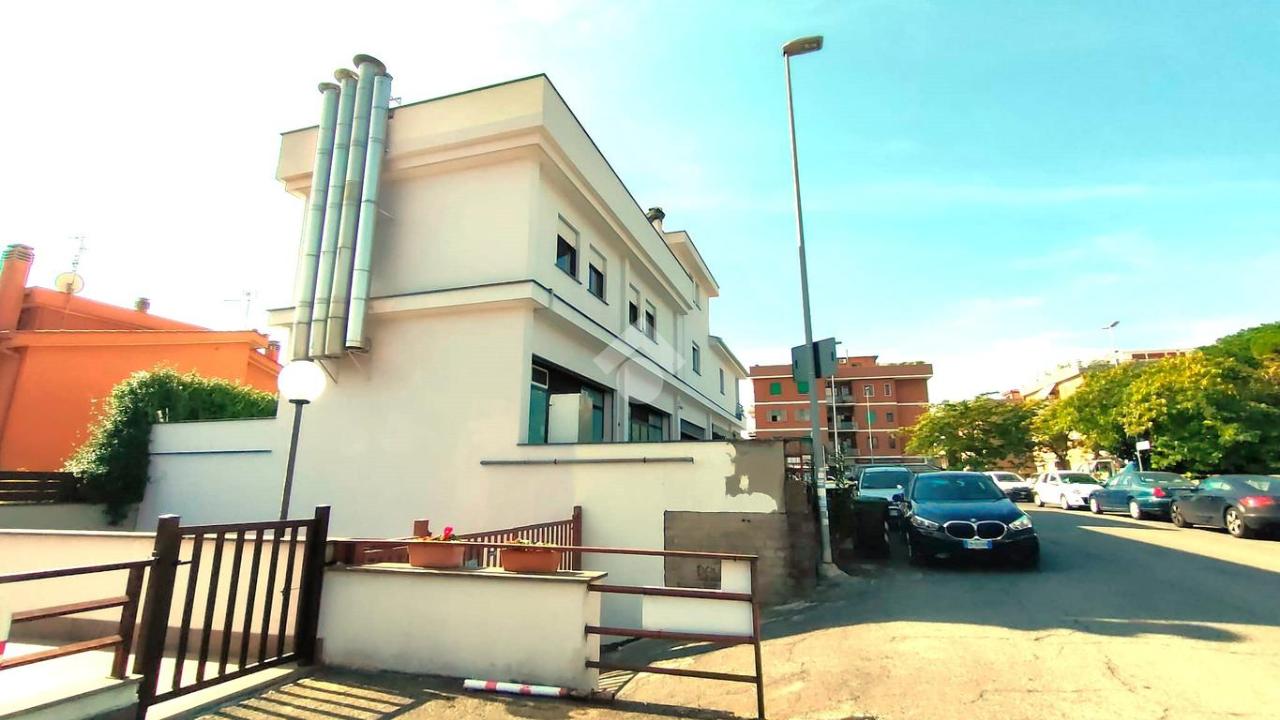 Magazzino in affitto a Ciampino