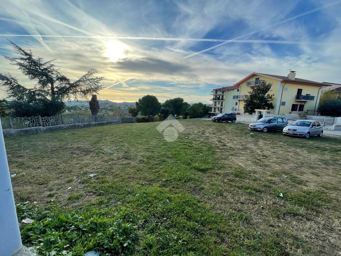 Terreno edificabile in vendita a Controguerra