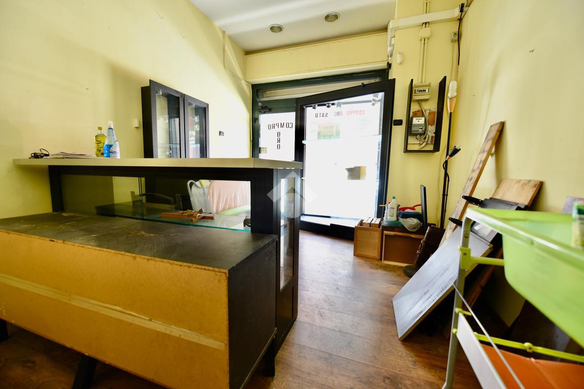 Negozio in vendita a Roma