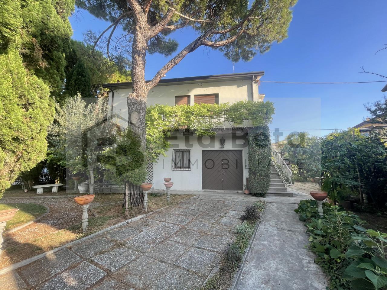 Casa indipendente in vendita a Padova