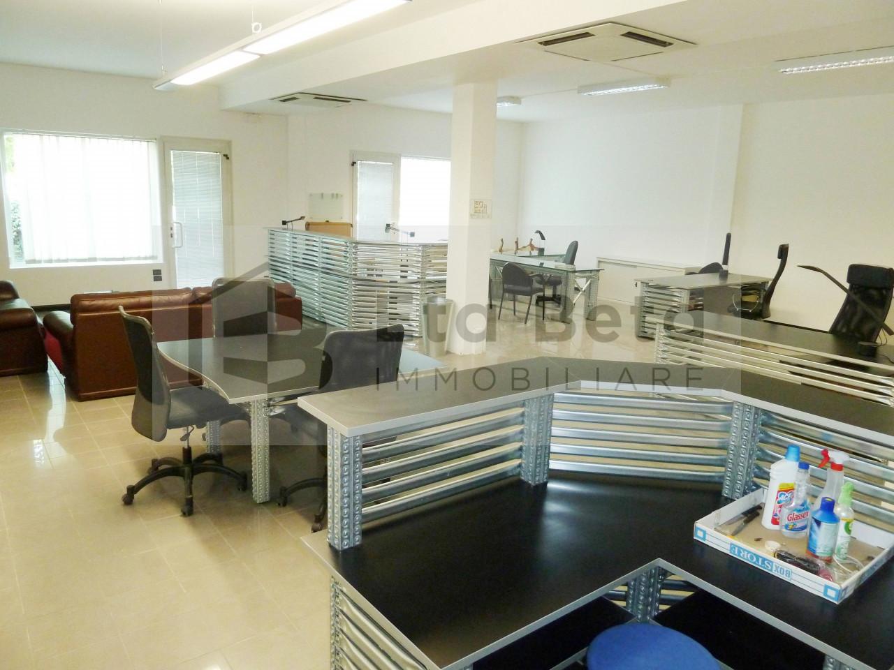 Ufficio in affitto a Noventa Padovana