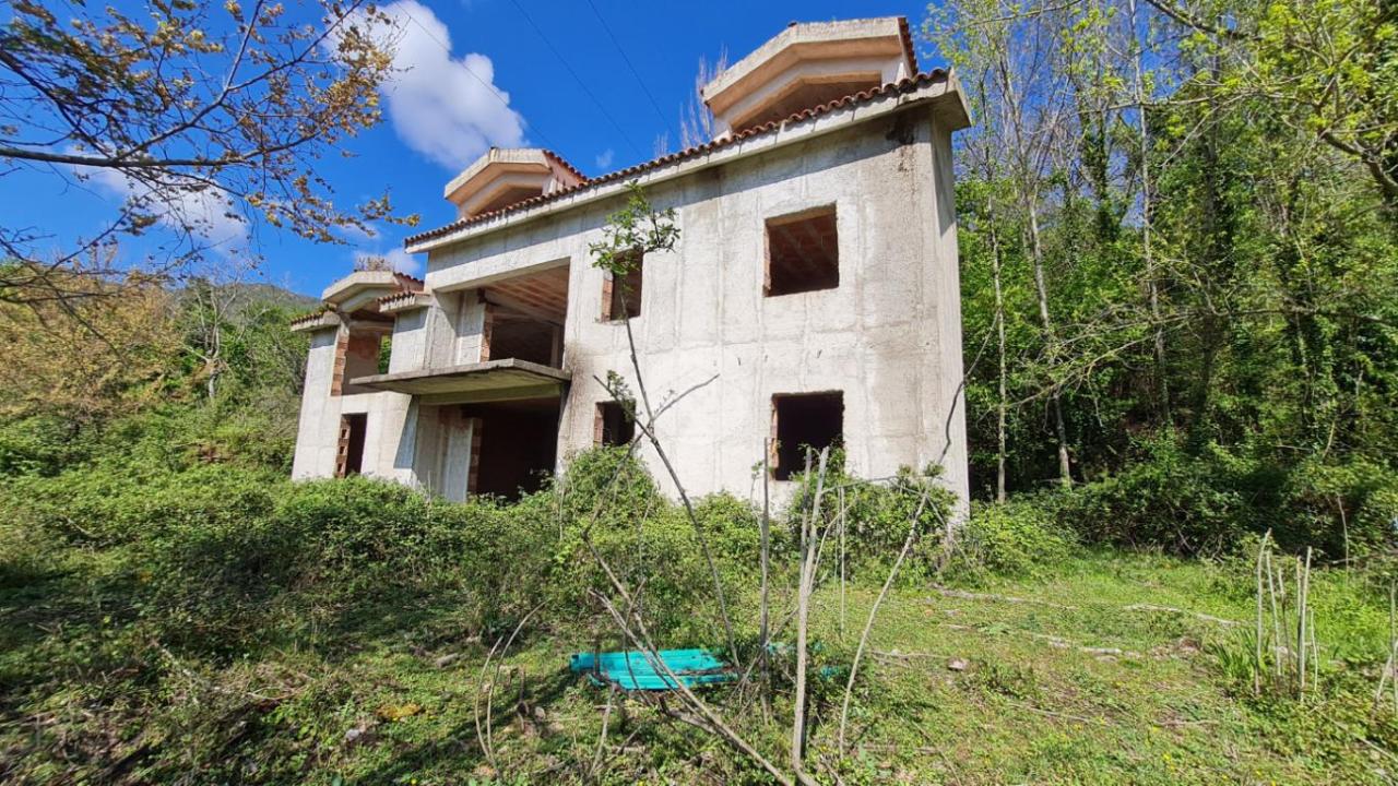 Casa indipendente in vendita a Pellezzano