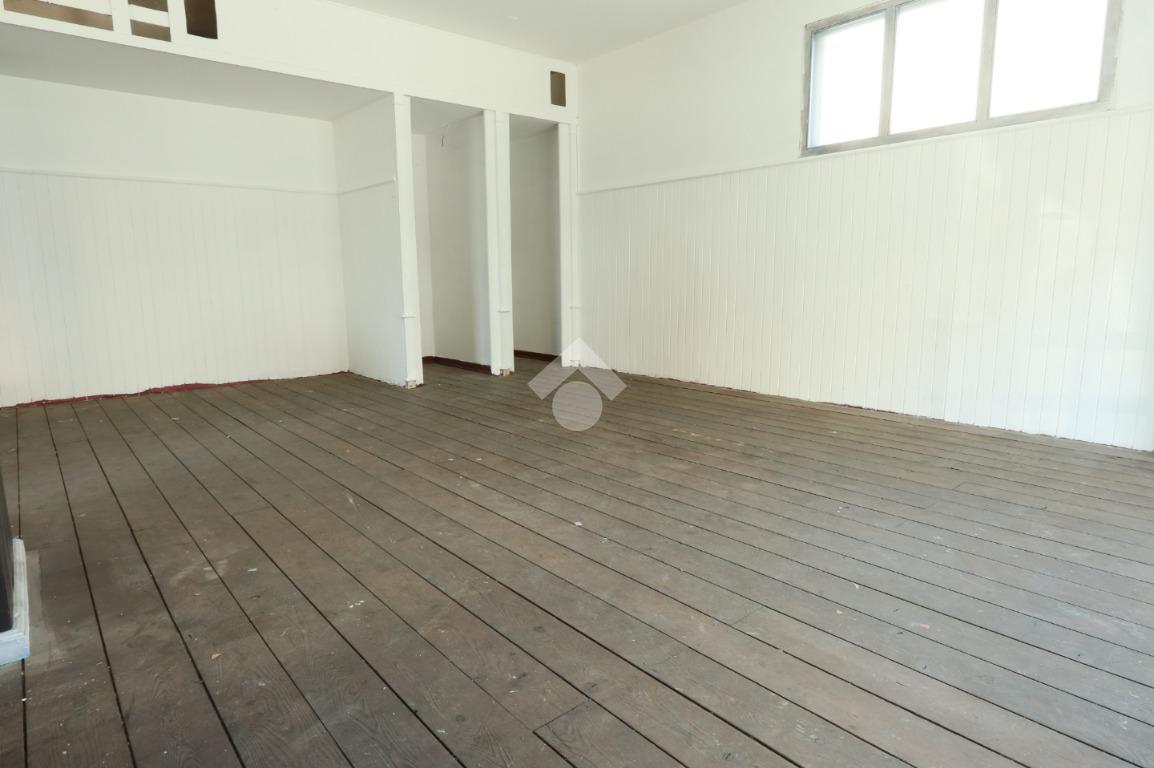 Appartamento in vendita a Alba Adriatica