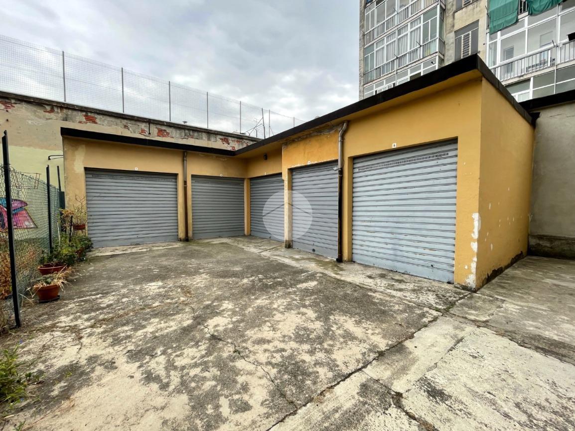 Box in vendita a Torino