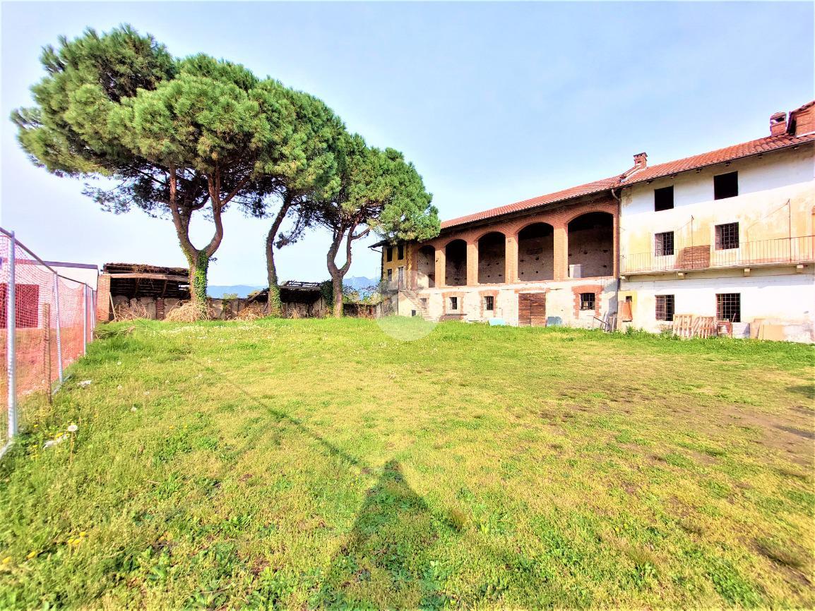 Rustico in vendita a Cumiana