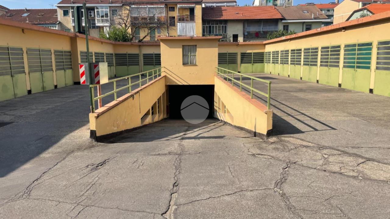 Box in vendita a Torino