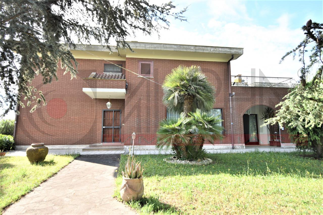 Villa in vendita a Roma