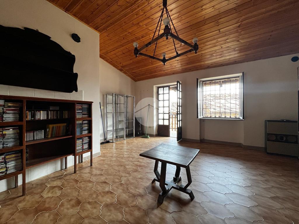 Casa indipendente in vendita a Giaveno