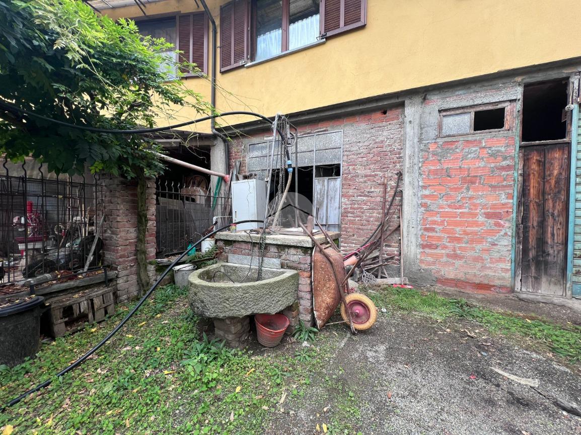 Box in vendita a Pinerolo