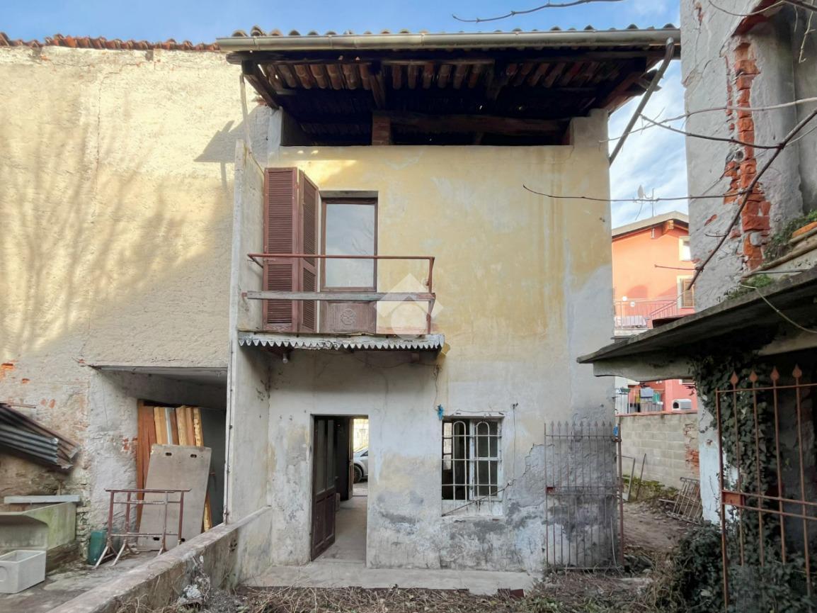 Rustico in vendita a Banchette