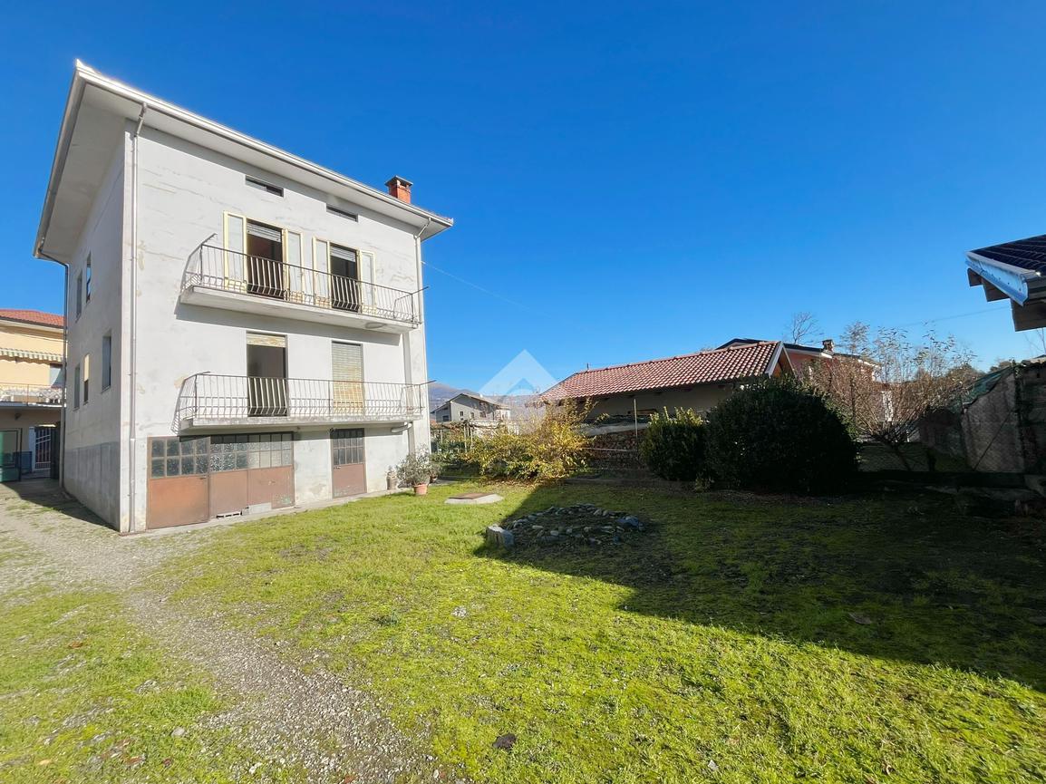 Casa indipendente in vendita a Lessolo