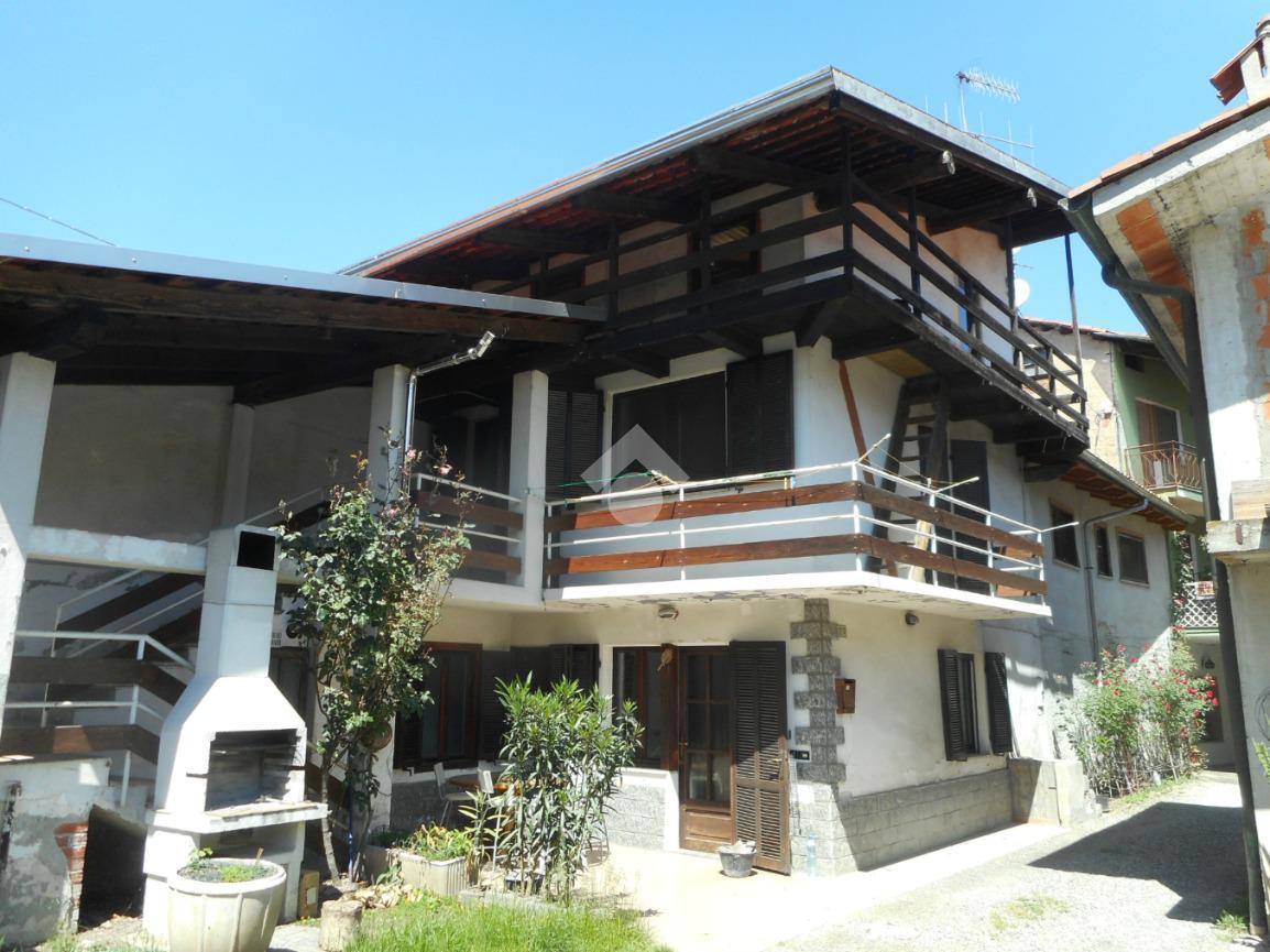 Casa indipendente in vendita a Pavone Canavese