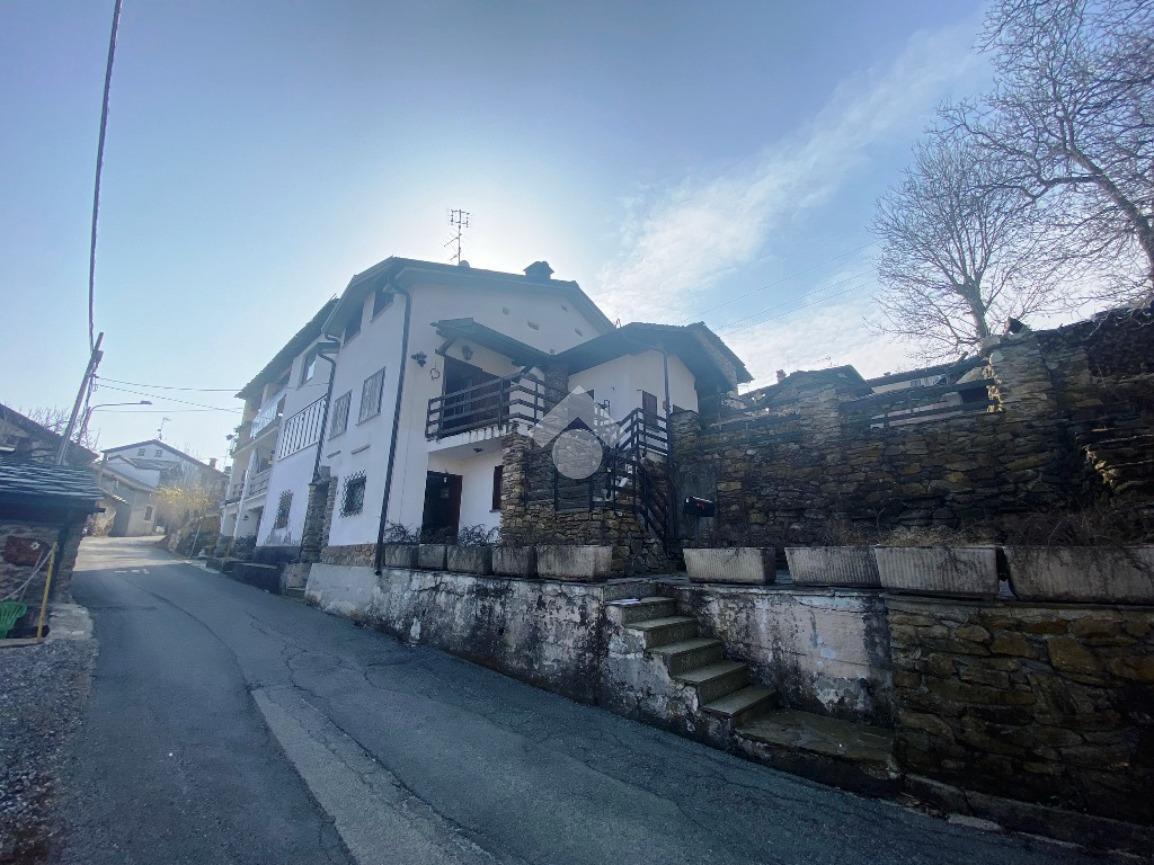 Casa indipendente in vendita a Alpette