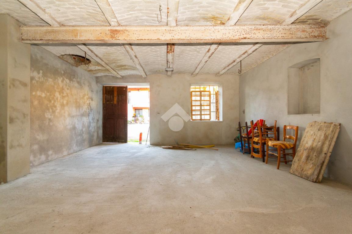 Rustico in vendita a Caselle Torinese