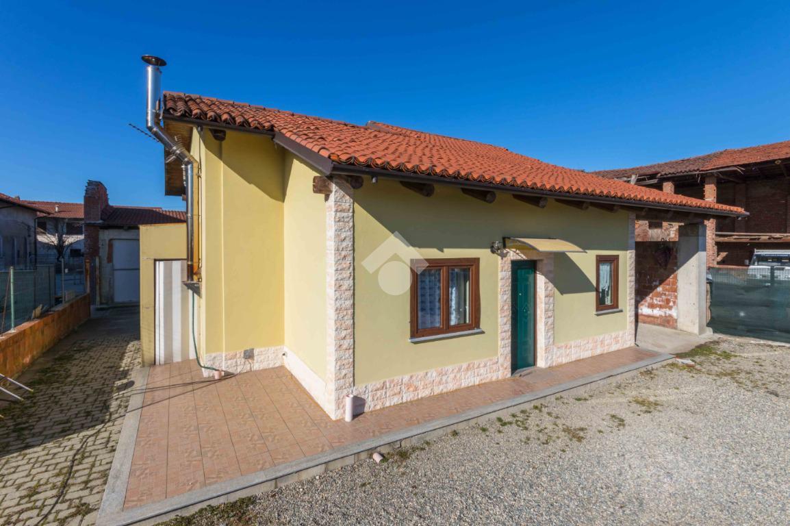 Rustico in vendita a Caselle Torinese
