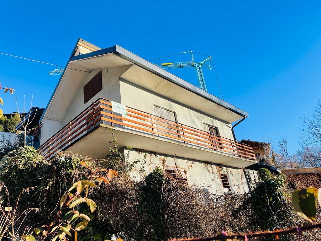 Casa indipendente in vendita a Monastero Di Lanzo