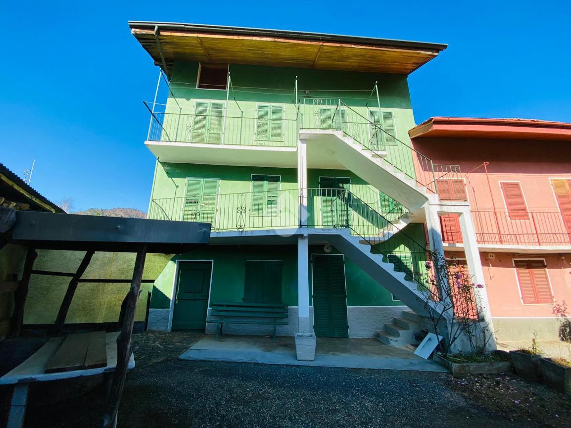 Casa indipendente in vendita a Lanzo Torinese