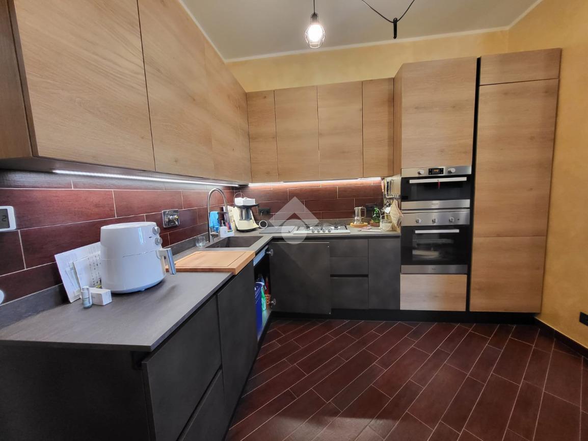 Trilocale in Via Roma 76, Ciriè