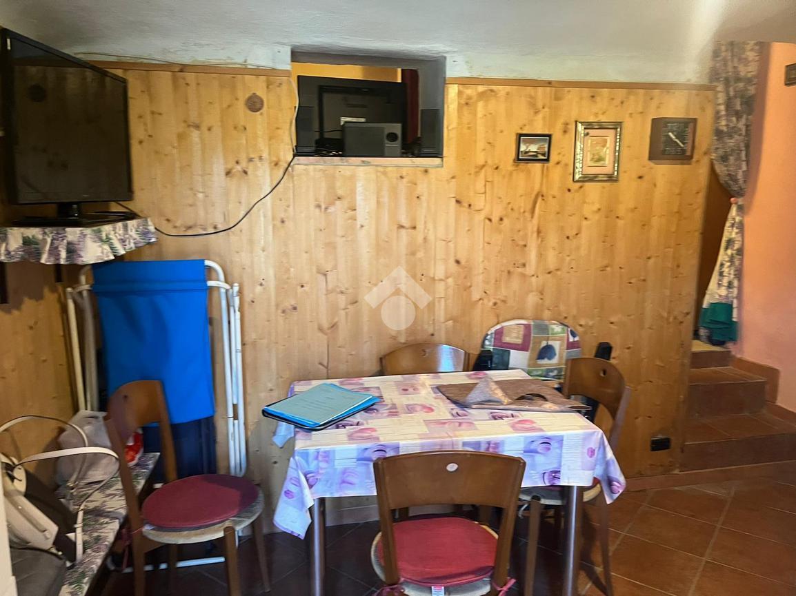 Casa indipendente in vendita a Rocca Canavese