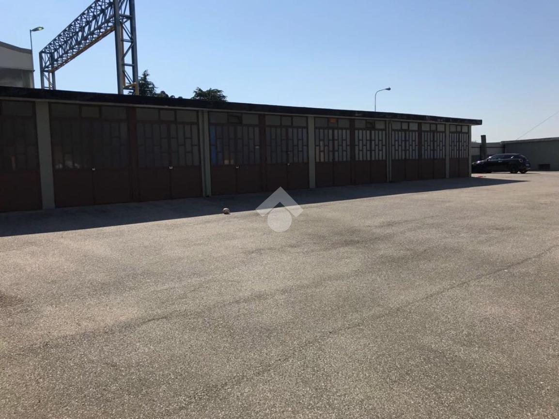 Box in vendita a Leini'