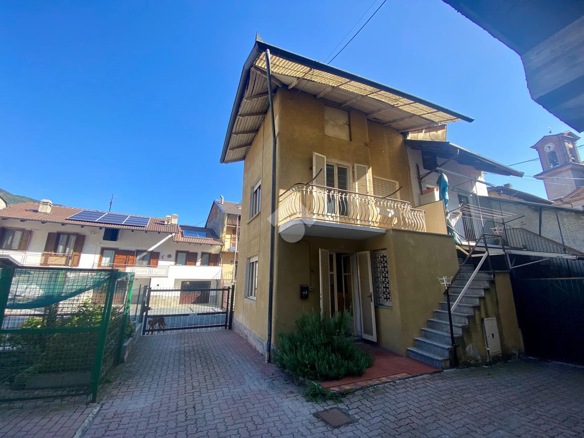 Casa indipendente in vendita a Vaie