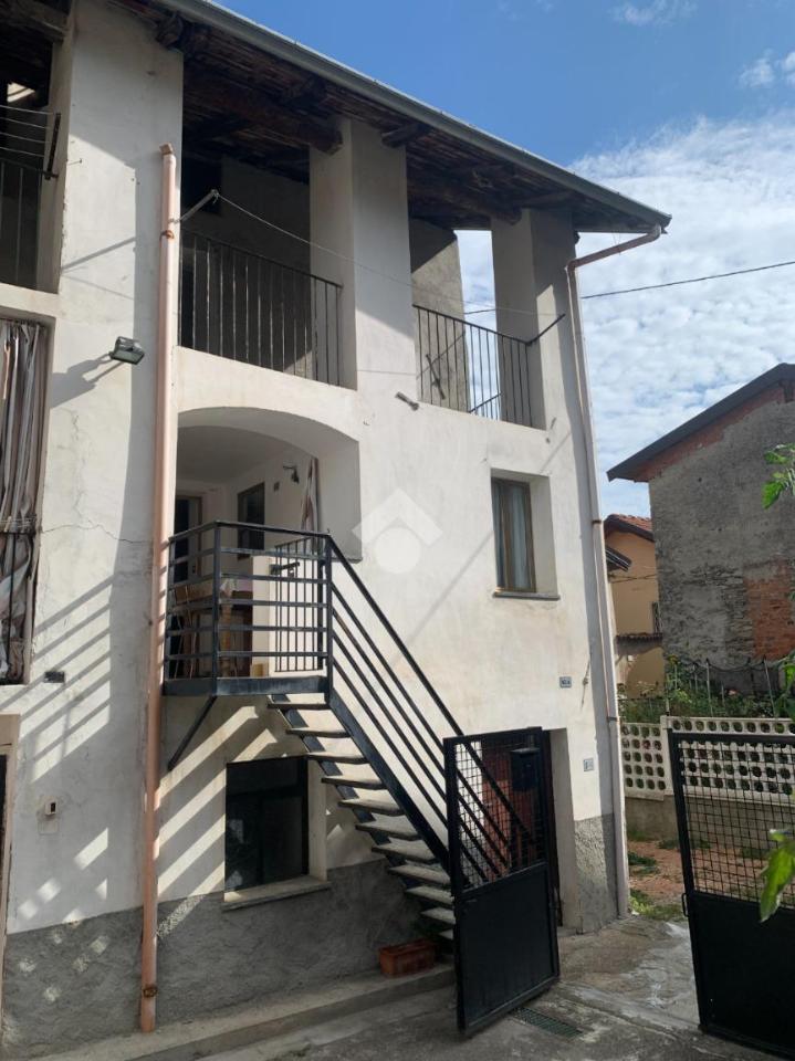 Casa indipendente in vendita a Vaie