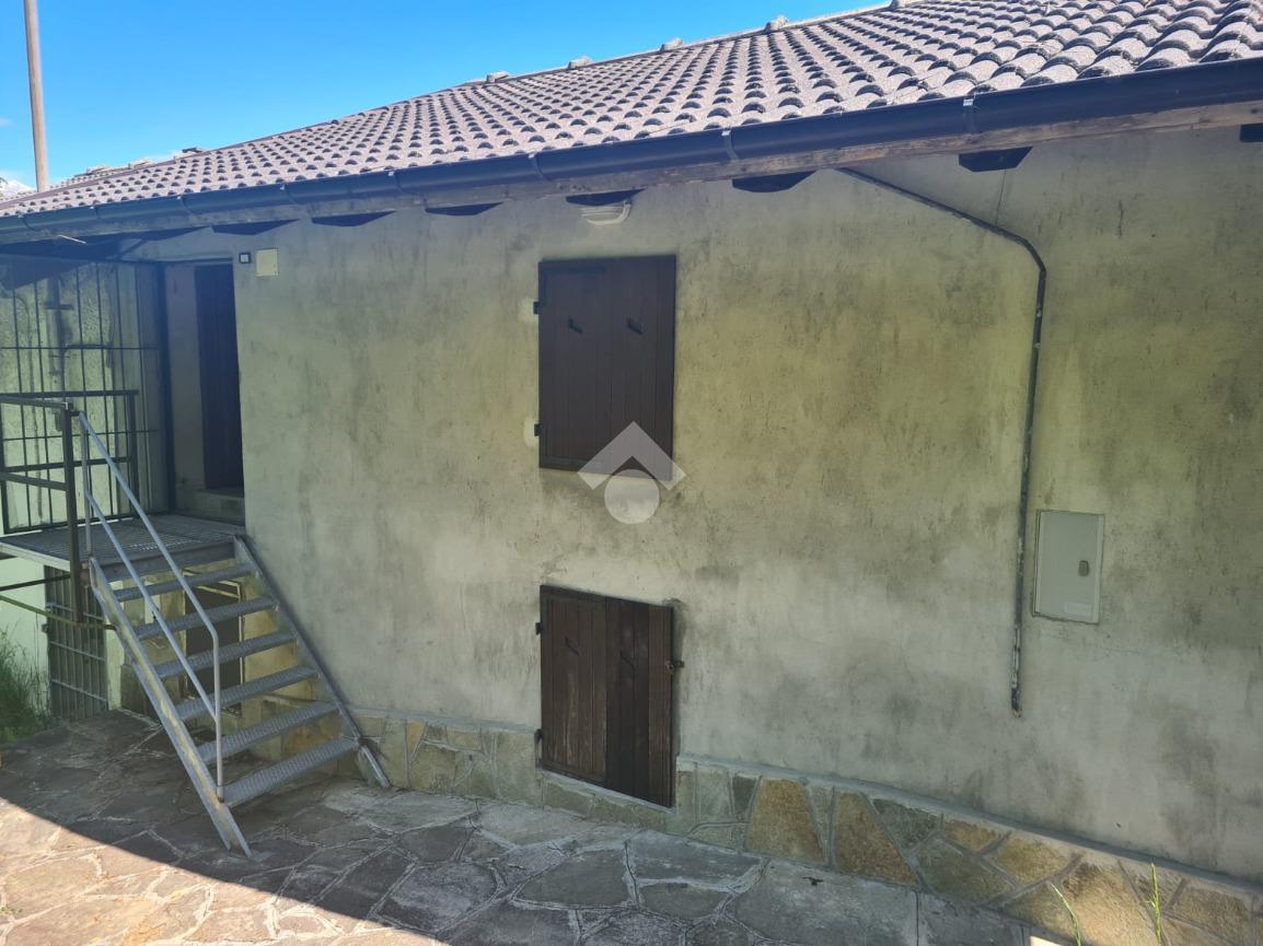 Casa indipendente in vendita a Mezzenile