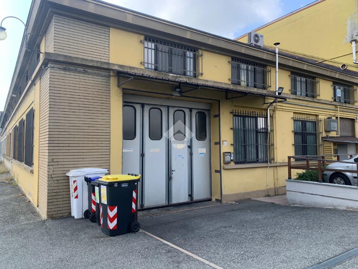 Capannone in vendita a Borgaro Torinese